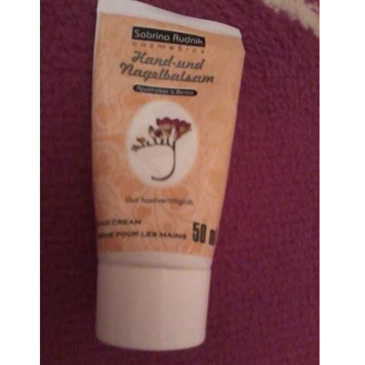 Test - Handpflege - Sabrina Rudnik Cosmetics Hand- und Nagelbalsam ...