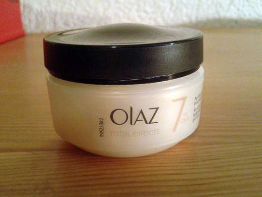 Test - Anti-Ageing - Olaz Total Effects Feuchtigkeitsspendende ...